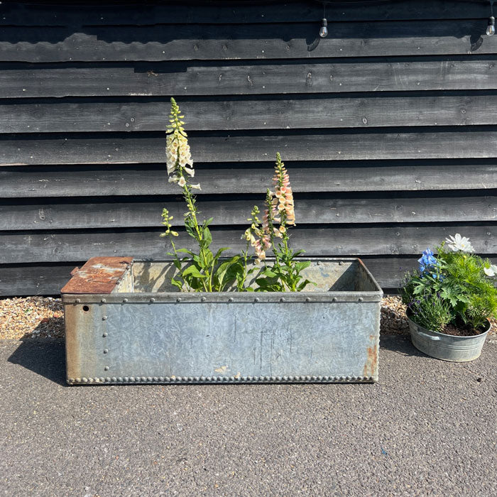 Vintage riveted trough planter | A – Home Barn