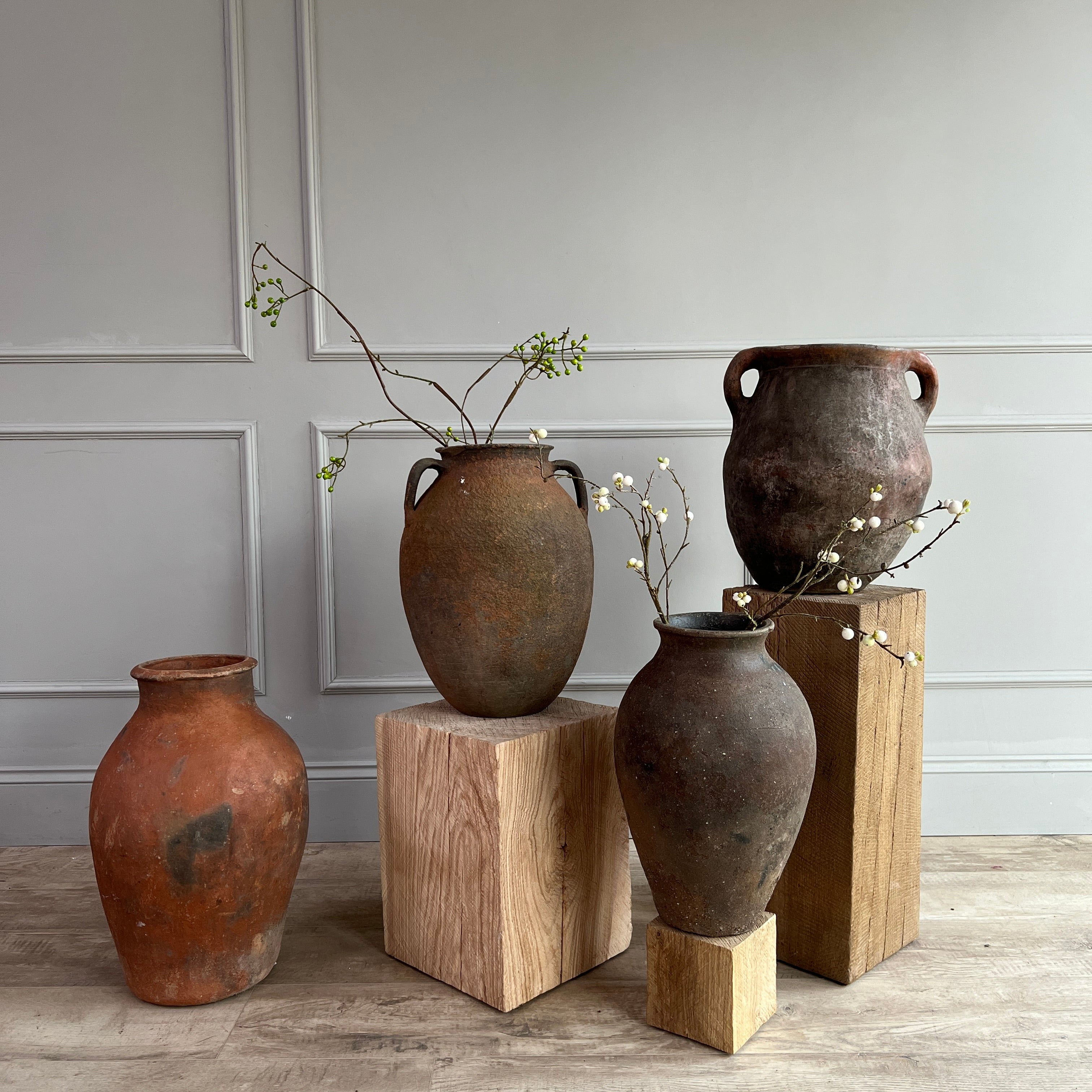 Antique Rustic Anatolian Urn – Home Barn