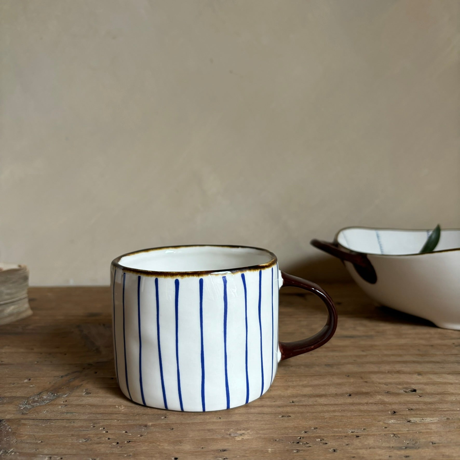 Ceramic Lines Mug – Home Barn