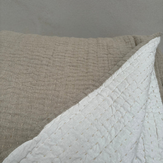 Natural Linen Stitch Throw – Home Barn