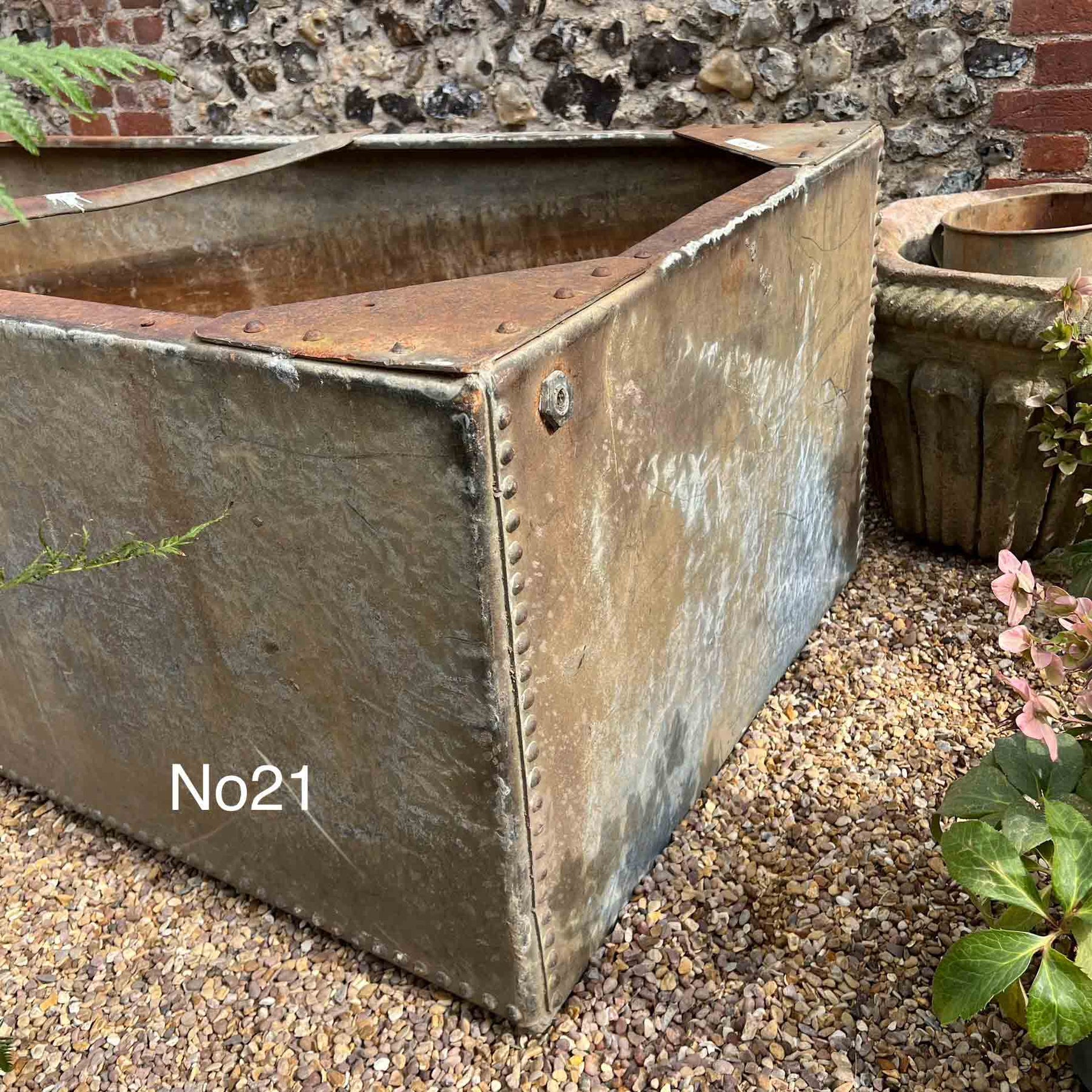 Vintage galvanised water tanks – Home Barn
