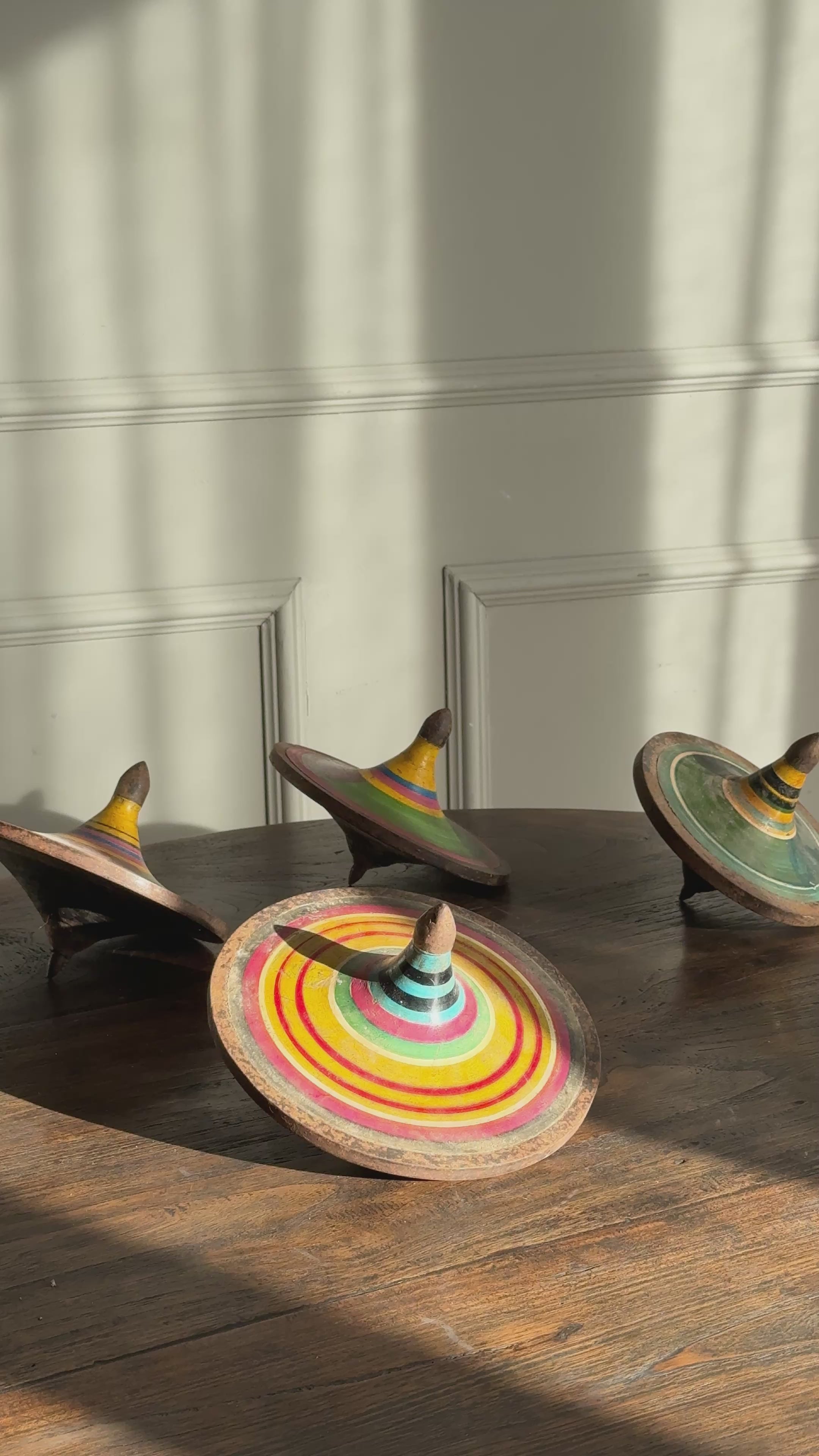 Antique colourful spinning top – Home Barn